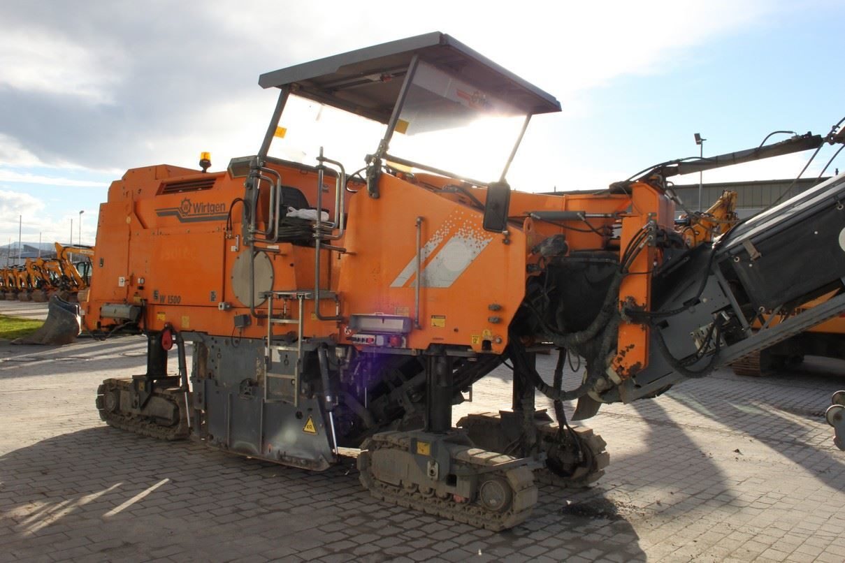 Гусеничная фреза Wirtgen W1500